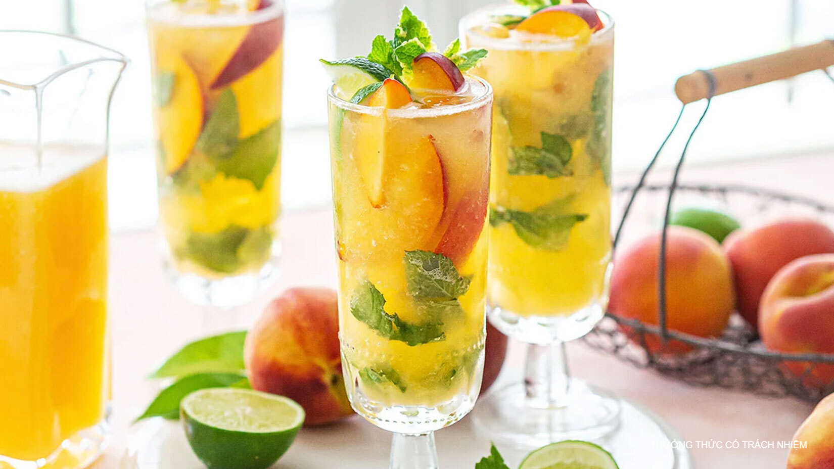 Cocktail Highball - Thức uống kinh điển của phong cách sống hiện đại